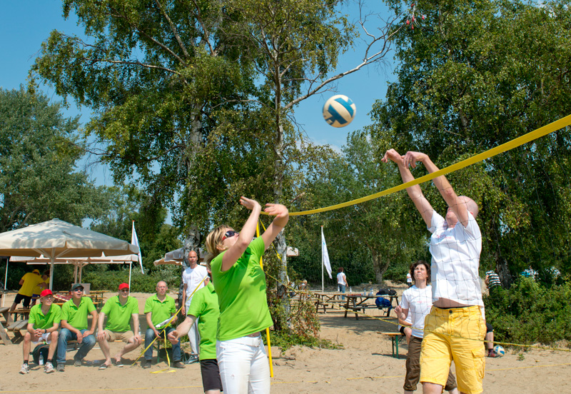 Beachvolleybal Utrecht: sportief teamuitje • Puur* Utrecht